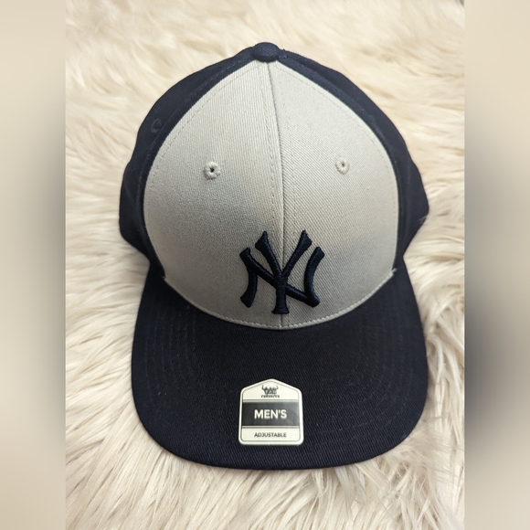 NBL | Accessories | Nwt Mens New York Yankees Hat | Poshmark